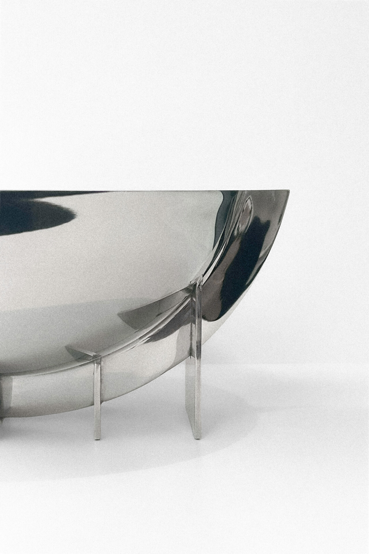 206 — SET OF VASES. ROSENTHAL - Gathering Stuff