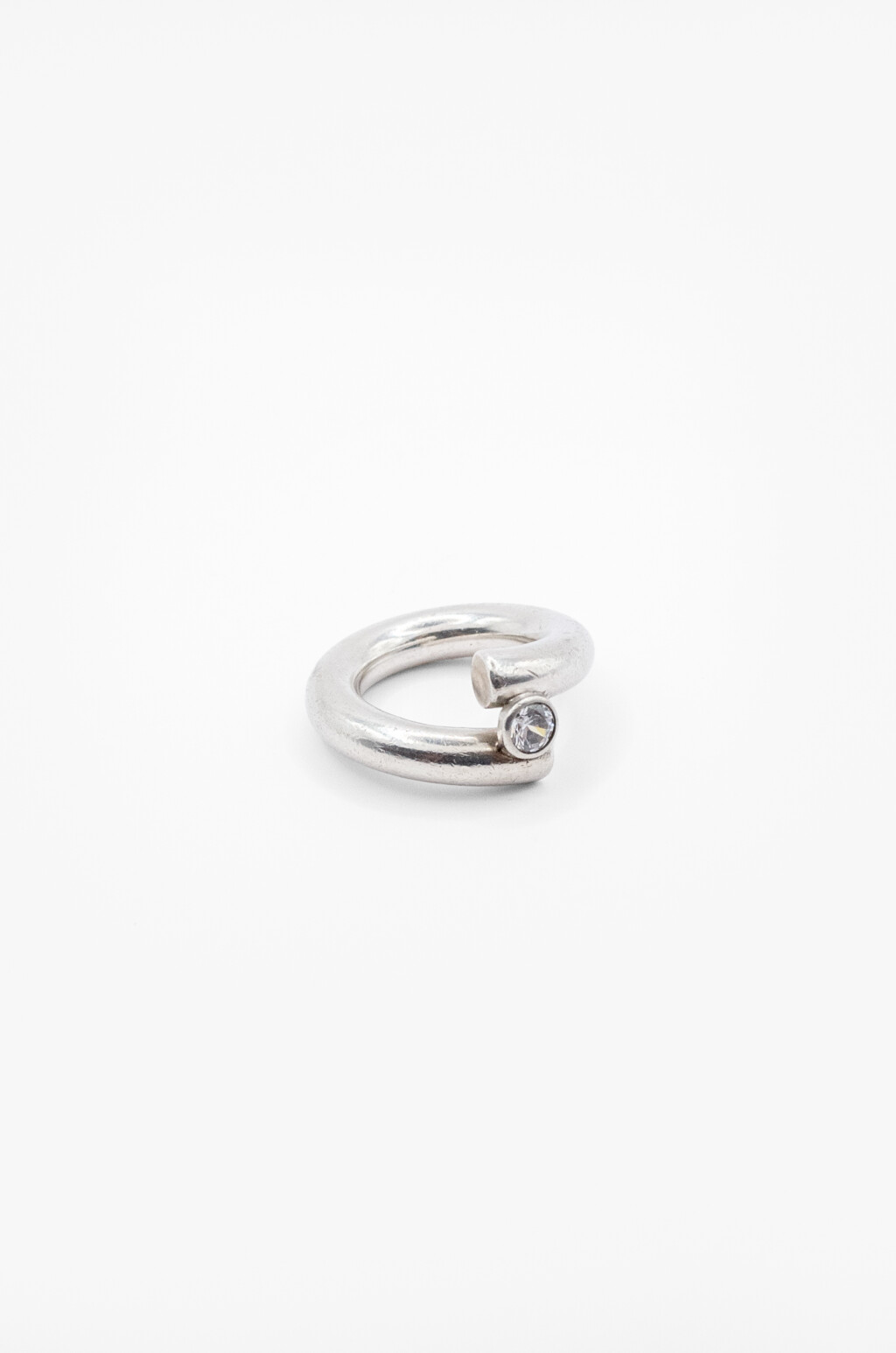 321 — LOOPY SILVER RING WITH A STONE - Gathering Stuff